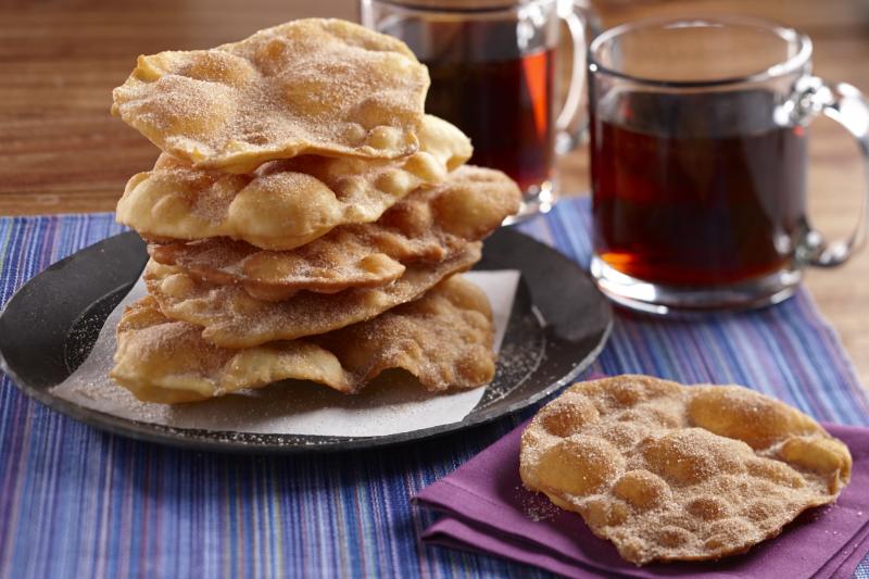 Delicious and Simple Bunuelos Recipe | Mazola®